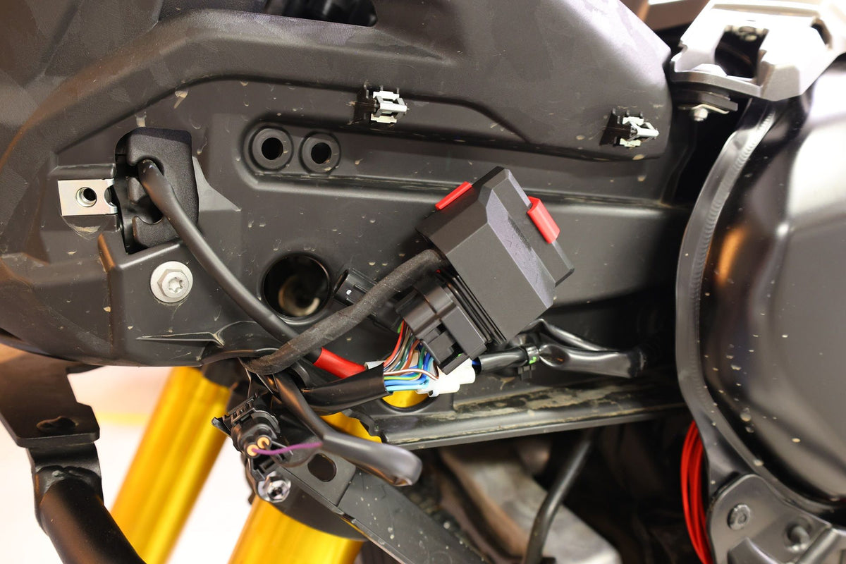 Yamaha Tenere 700 ABS Off-Road Dongle - color screen dashboard models ...